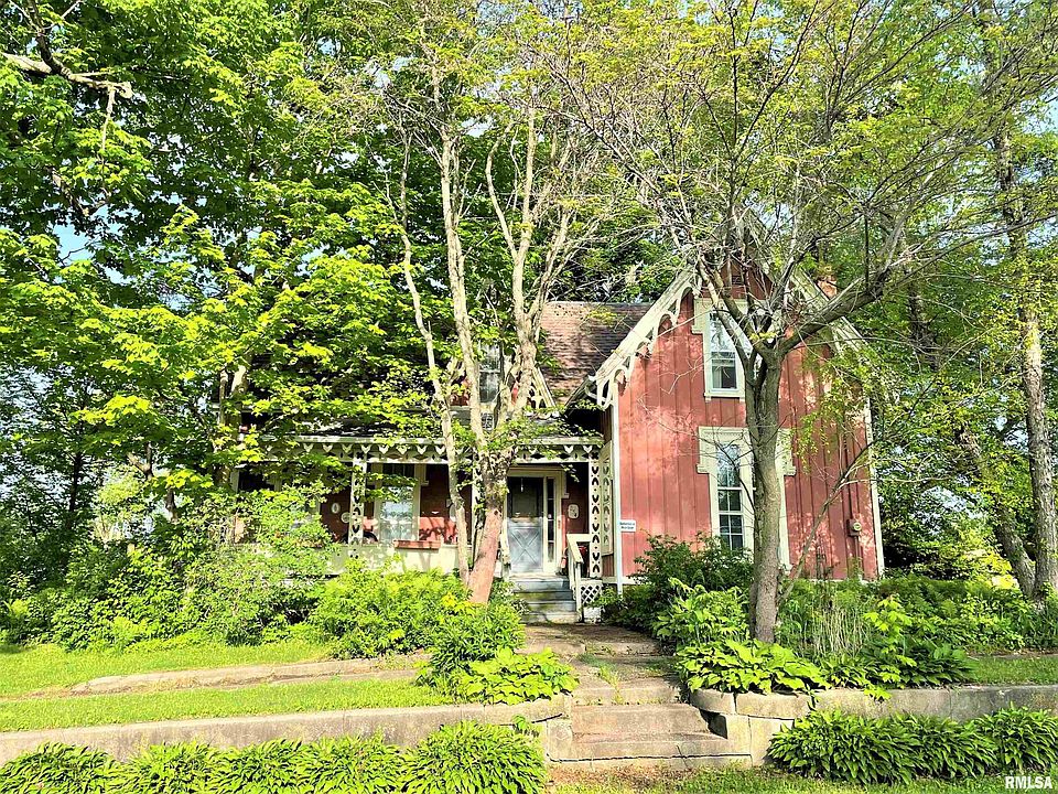 334 N Knox St, Oneida, IL 61467 | Zillow