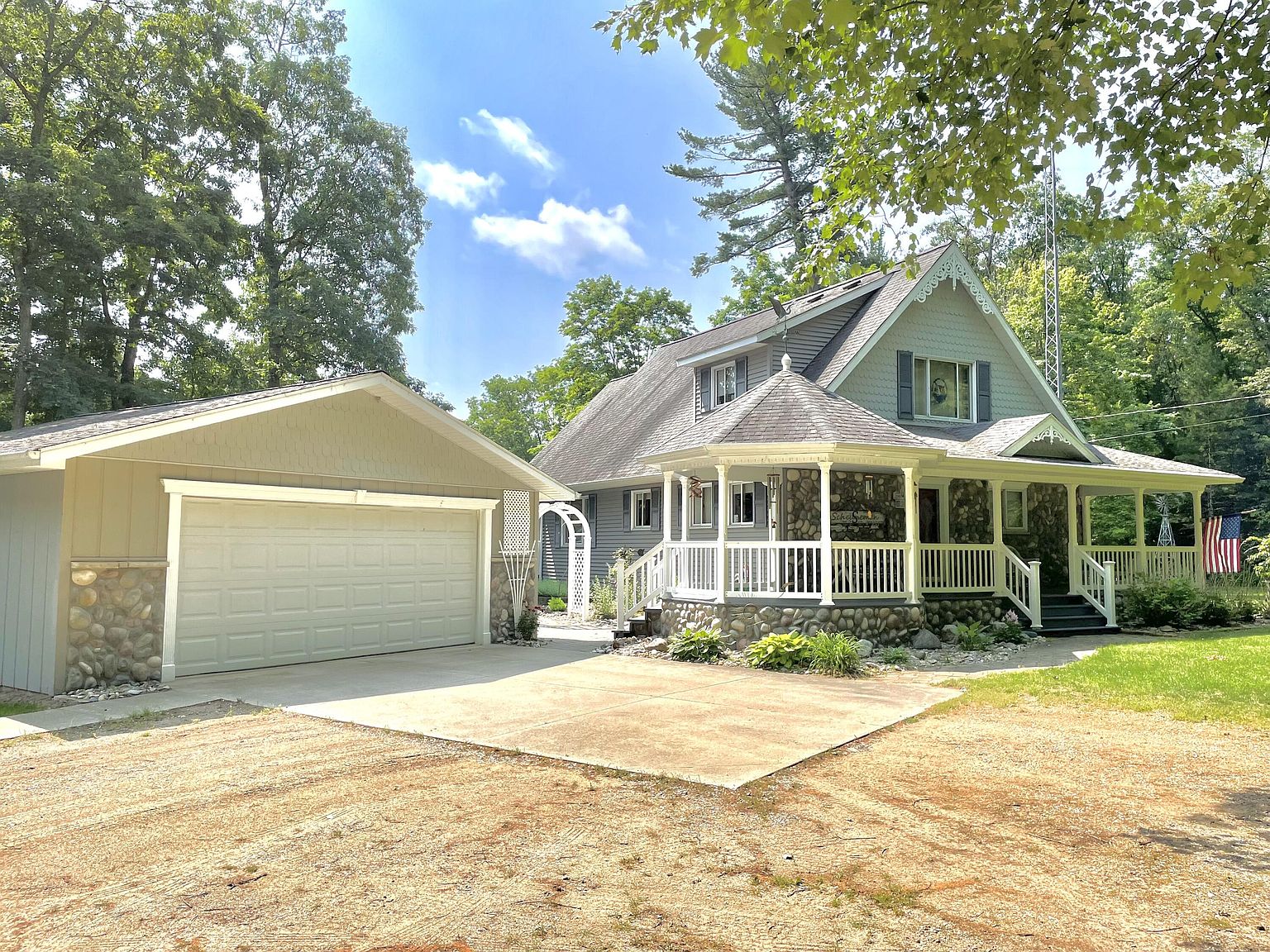 22693 W Howard City Edmore Rd, Howard City, MI 49329 | Zillow