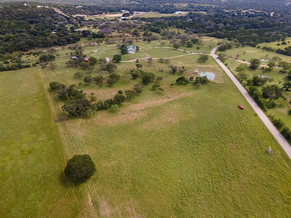 1251 Bump Gate Rd, Pipe Creek, TX 78063 | Zillow