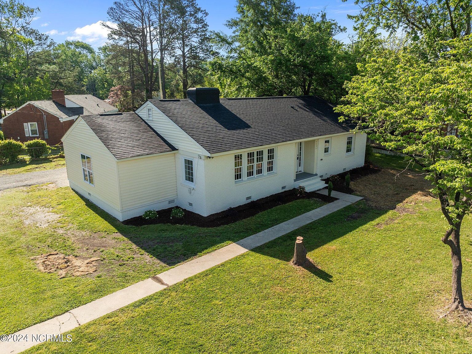 2401 S Memorial Drive, Greenville, NC 27834 | Zillow