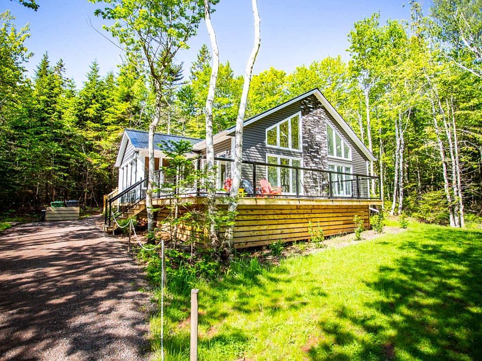 4159 Route 20, Seaview, PE C0A 1M0 | Zillow