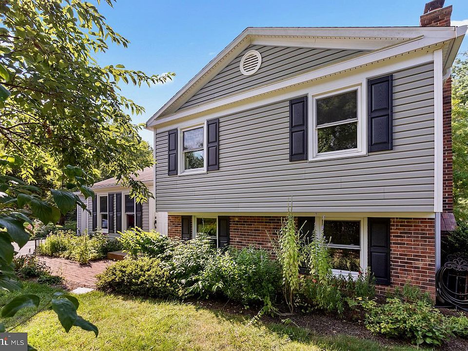 12617 Pinecrest Rd, Herndon, VA 20171 | Zillow