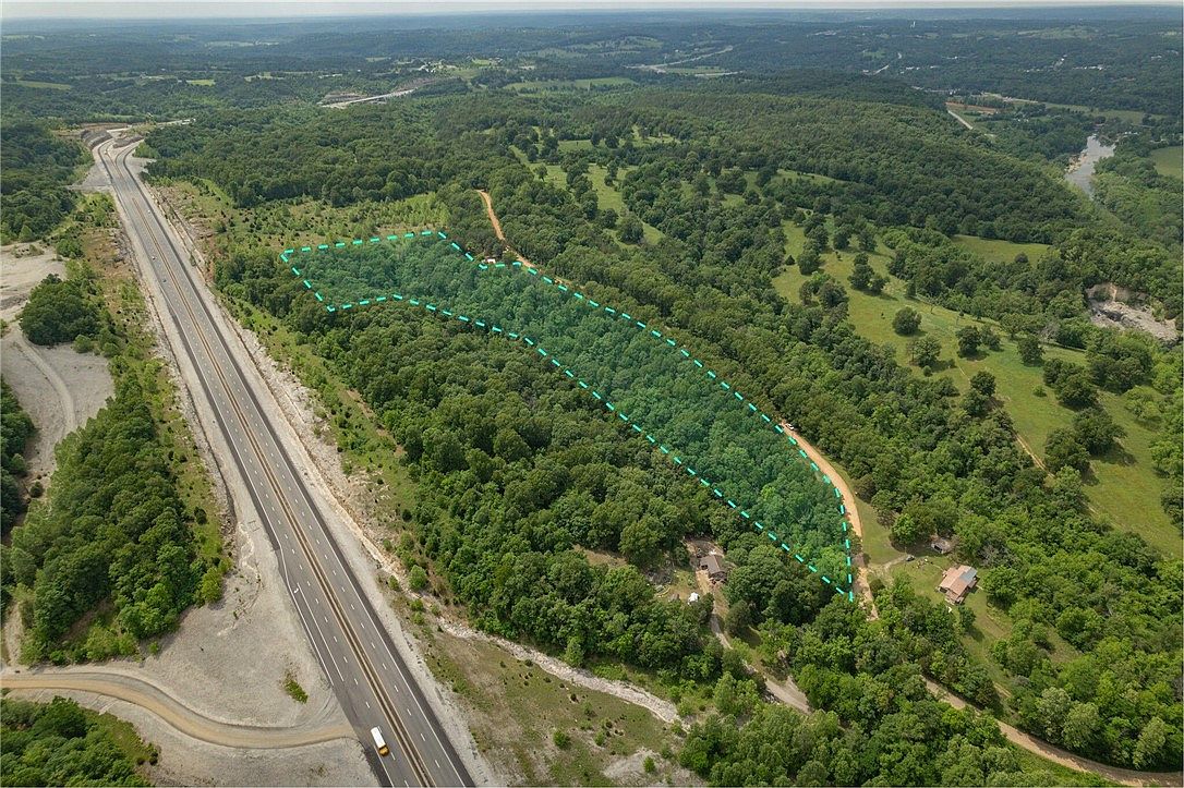 13.6 Sugar Ln, Pineville, MO 64856 | Zillow