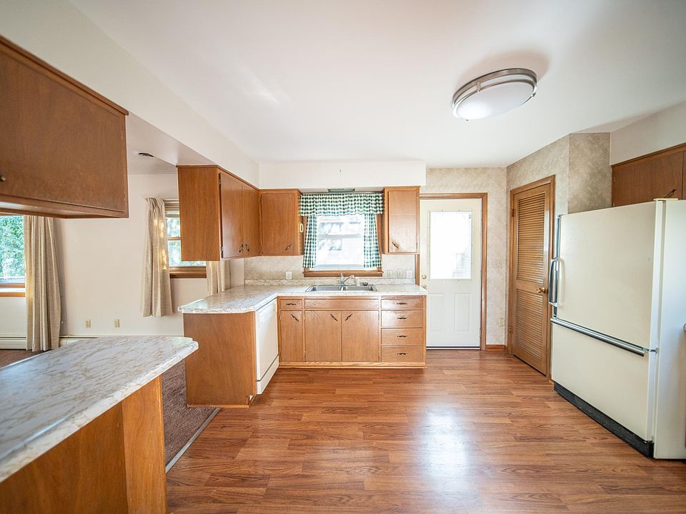 1222 30th St NW, Rochester, MN 55901 | MLS #6433056 | Zillow