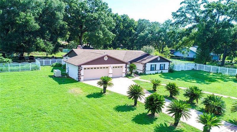 9700 Joe Ebert Rd, Seffner, FL 33584 | Zillow