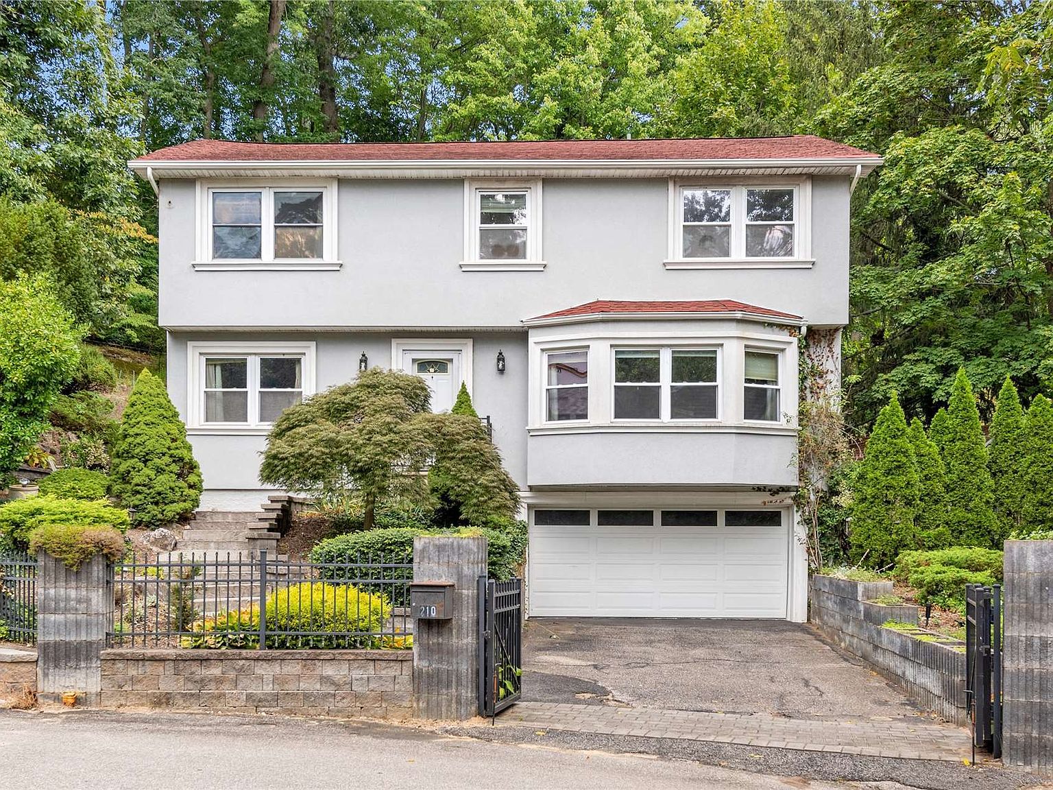 210 Mill Dam Court, Centerport, NY 11721 | MLS #3503345 | Zillow