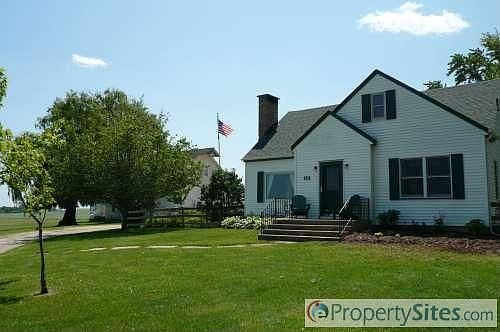 525 Church, German Valley, IL 61039 | Zillow