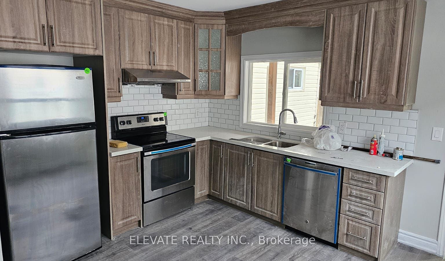 11 Rowntree Ave #3, Toronto, ON M6N 1R4 | Zillow