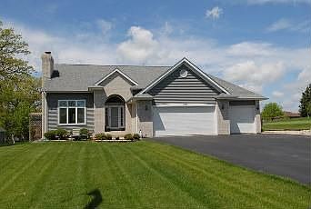 11400 39th Ave, Pleasant Prairie, WI 53158 | Zillow