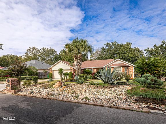 8520 Clamshell Ave, Ocean Springs, MS 39564 | MLS #4064406 | Zillow