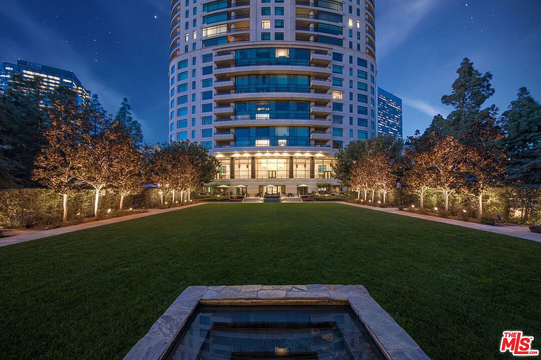 1 W Century Dr UNIT 7C, Los Angeles, CA 90067 | MLS #23-315071 | Zillow