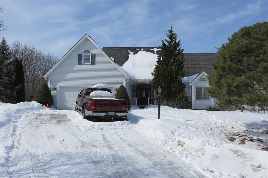 5398 Crystal Cove Cir, Stow, OH 44224 | Zillow