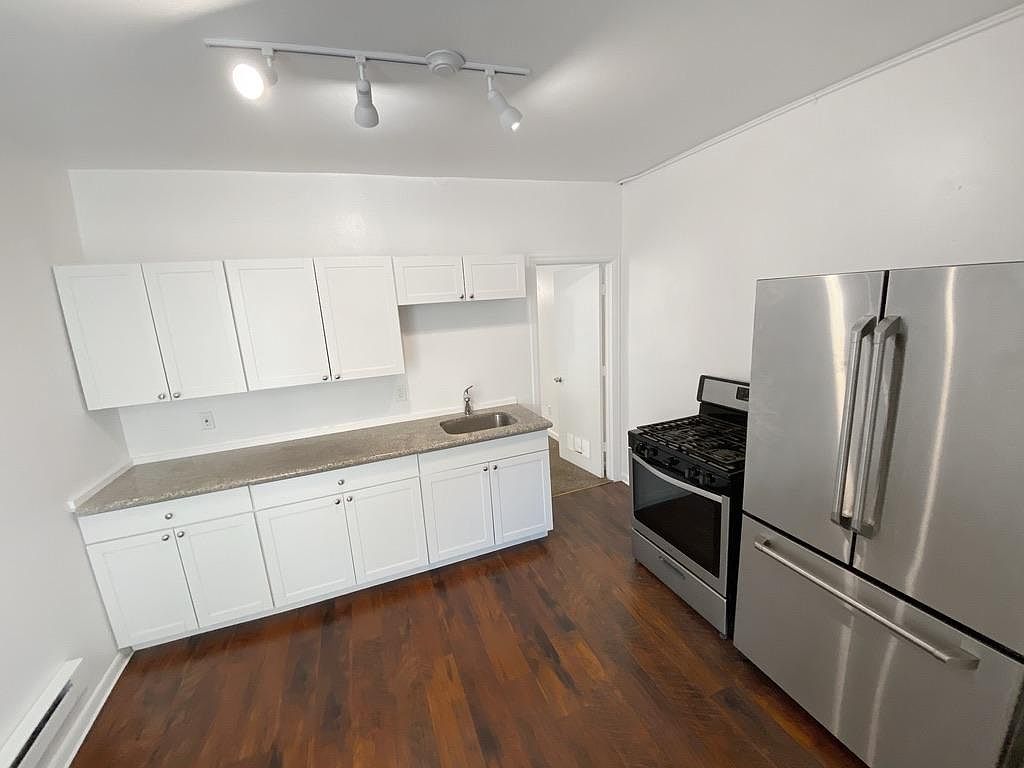 240 Main St #2C, Longmont, CO 80501 | Zillow