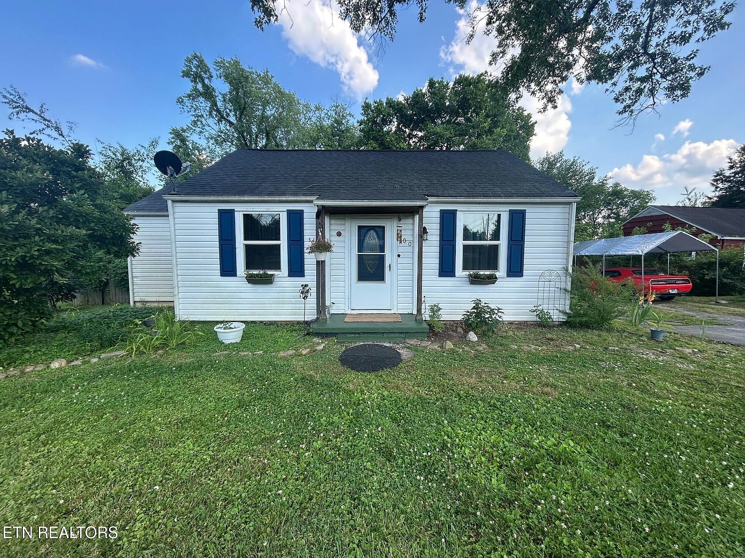 900 Henrietta Dr, Knoxville, TN 37912 | Zillow