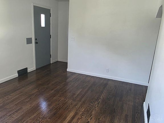 2347 Golf Dr, Cincinnati, OH 45239 | Zillow