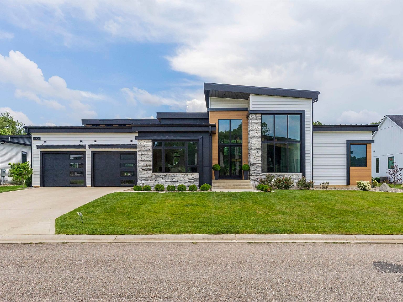 11500 Greyson Alan Dr, Granger, IN 46530 | MLS #202526101 | Zillow