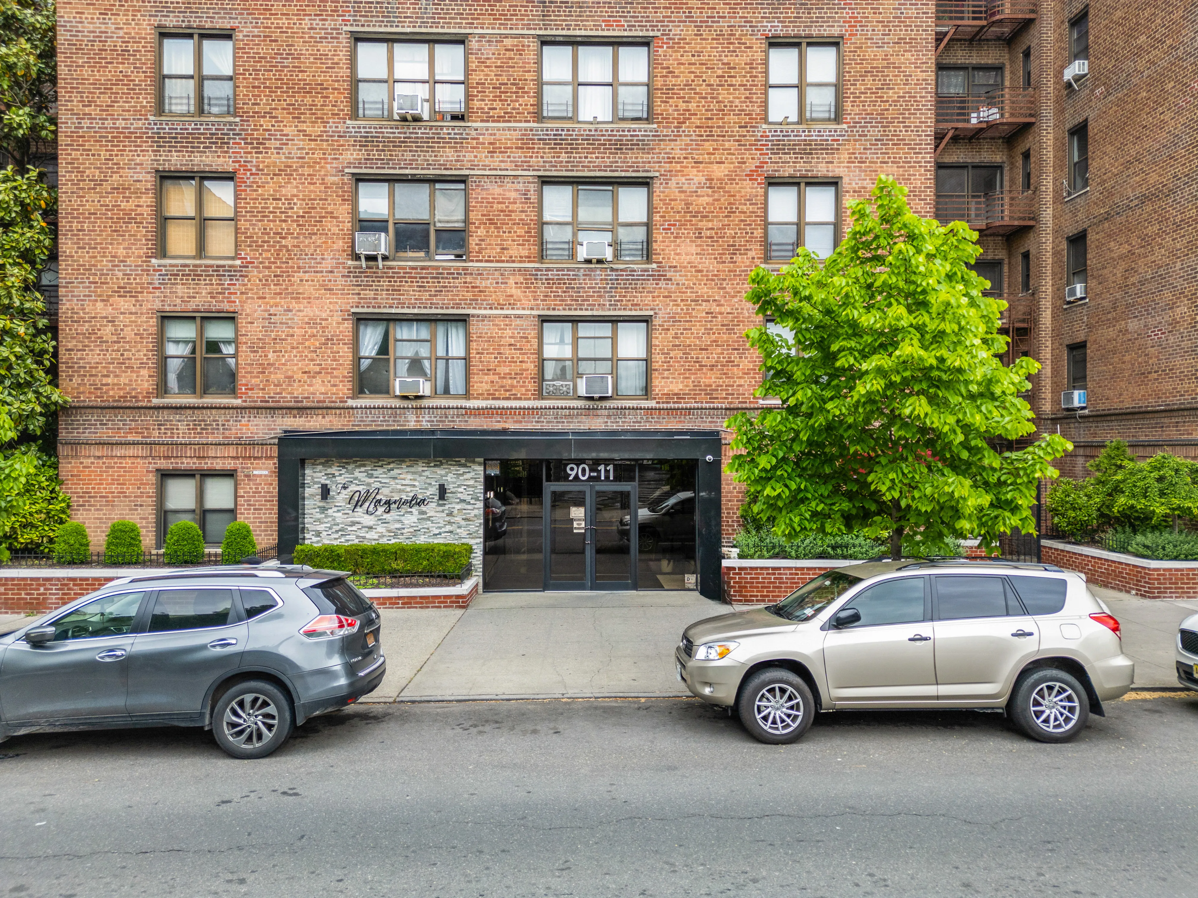 90-11 35th Avenue #3P in Jackson Heights, Queens | StreetEasy