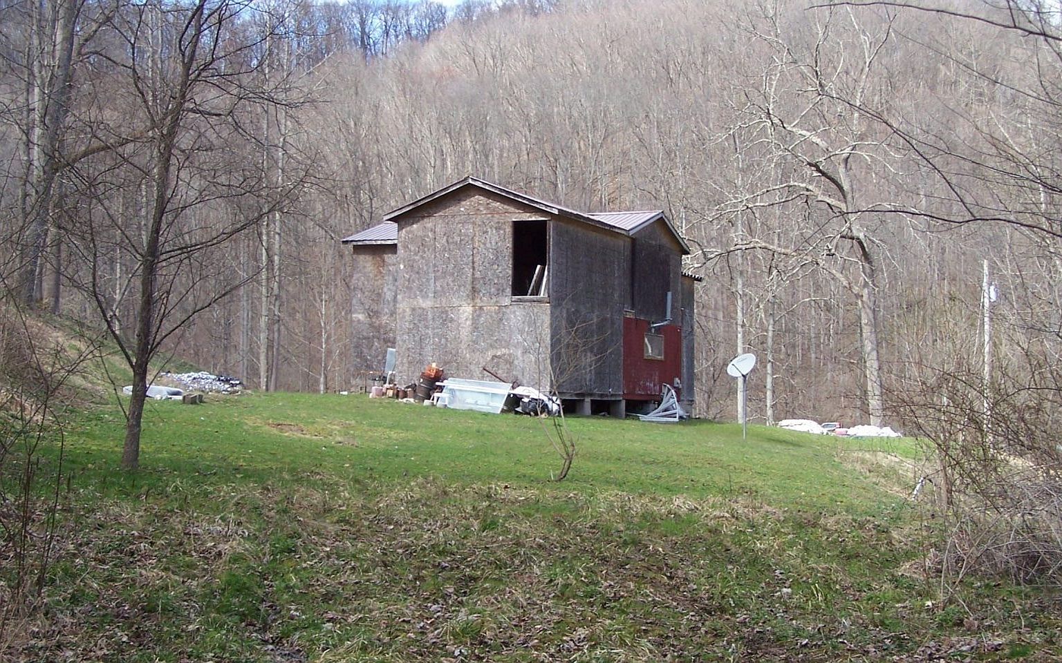 1743 Wolf Run Rd, Orma, WV 25268 | Zillow