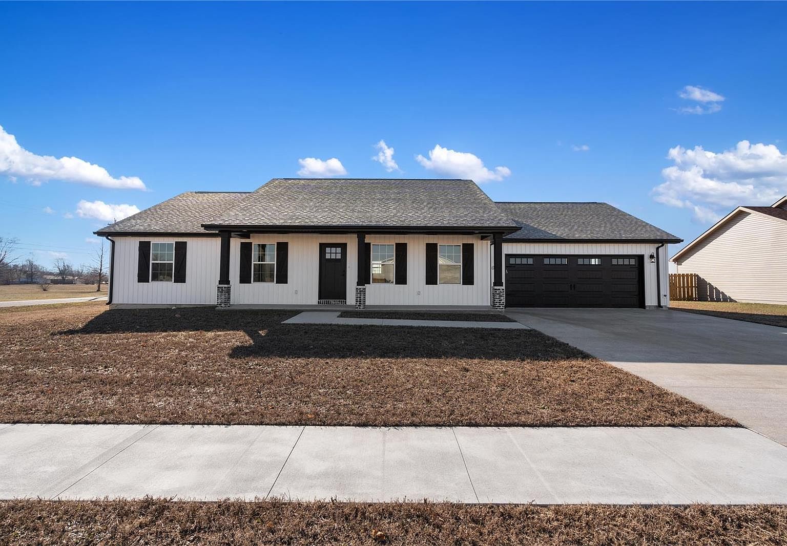 301 Citation Dr, Sikeston, MO 63801 | MLS #25004148 | Zillow