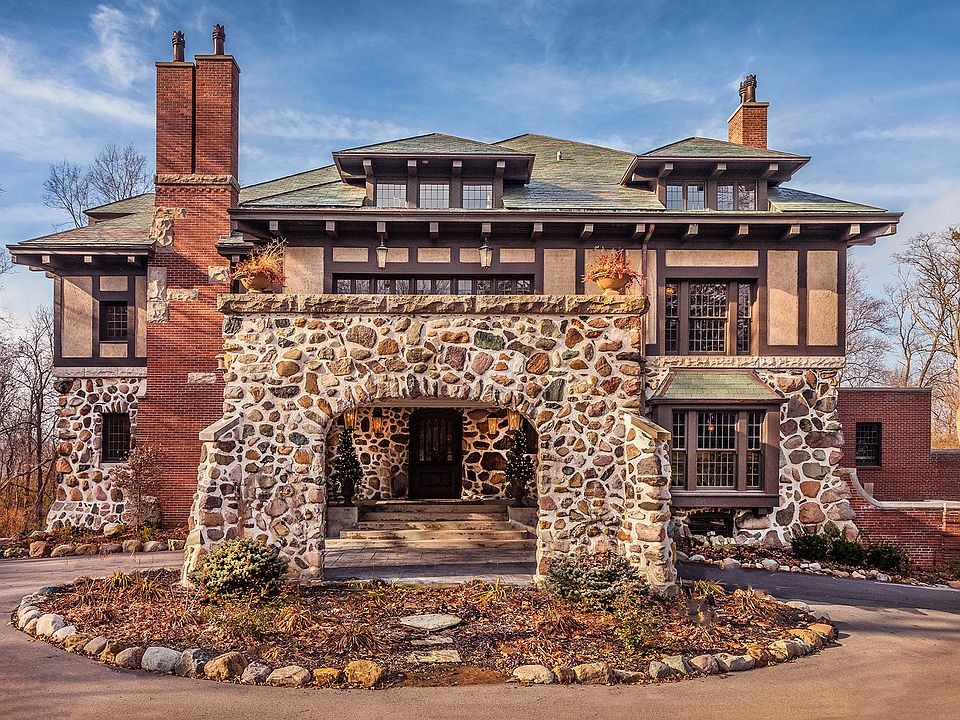 3650 Spring Hollow Rd, Indianapolis, IN 46208 | Zillow