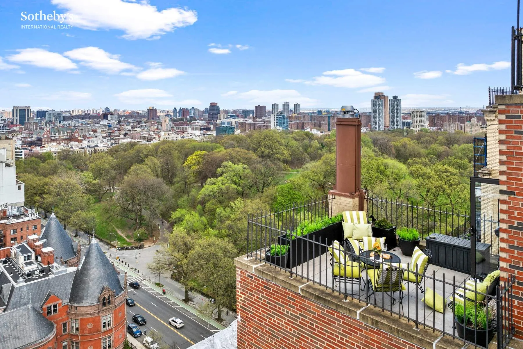 444 Central Park West #18G in Manhattan Valley, Manhattan | StreetEasy