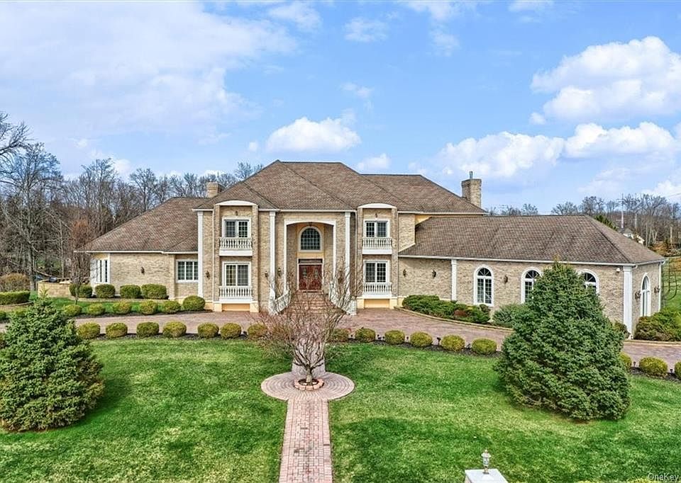 2 Prince Ln, Middletown, NY 10941 | MLS #H6164096 | Zillow