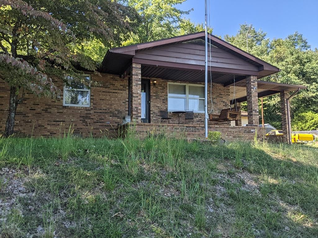 6419 Highway 762, Philpot, KY 42366 | Zillow