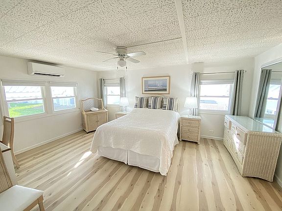 110 Pier J, Naples, FL 34112 | Zillow