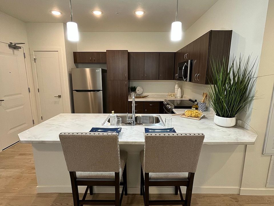 4619 Thomas Jefferson St, Caldwell, ID 83605 | Zillow