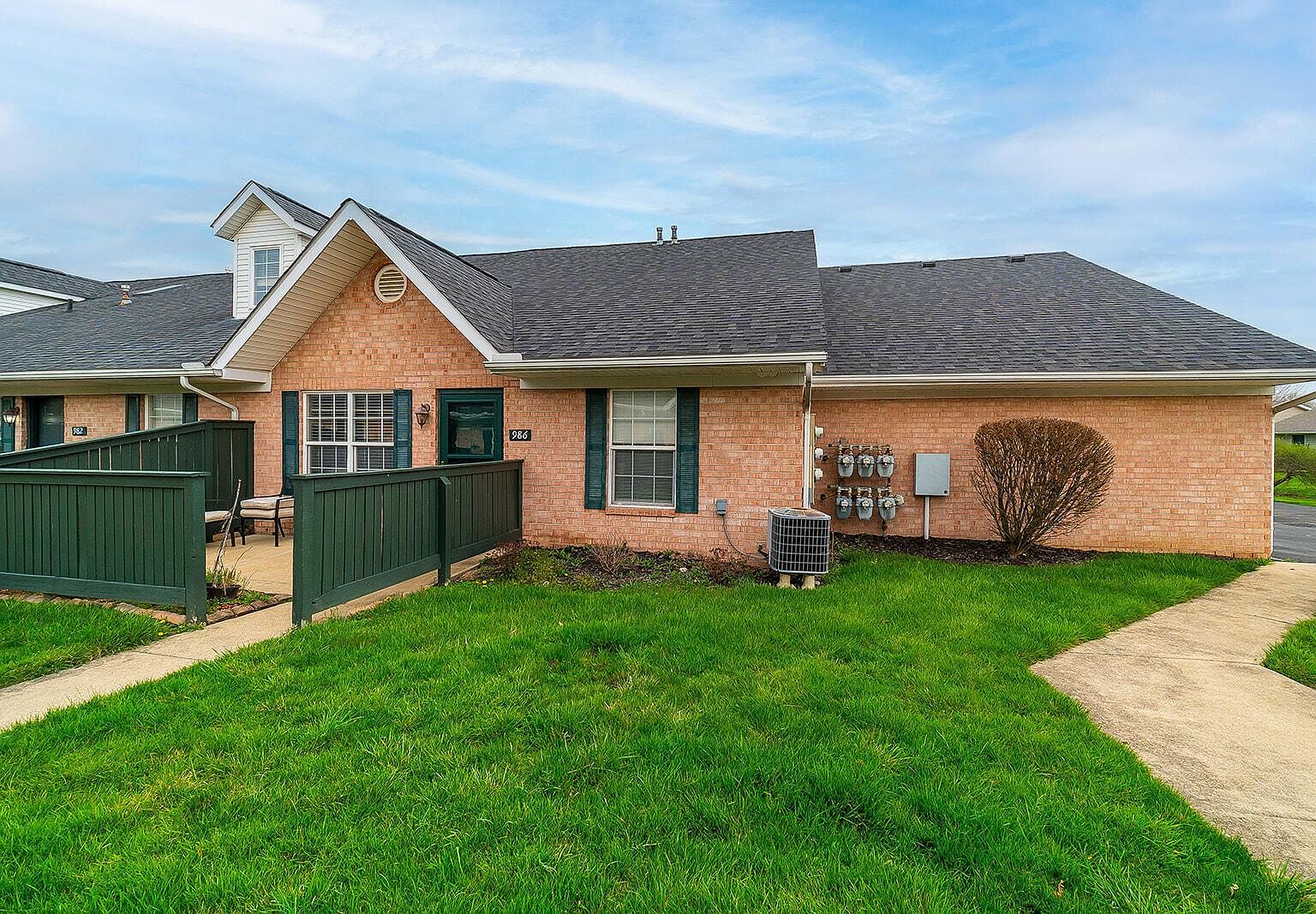 986 Kingsbury Ct UNIT 986, Newark, OH 43055 | Zillow
