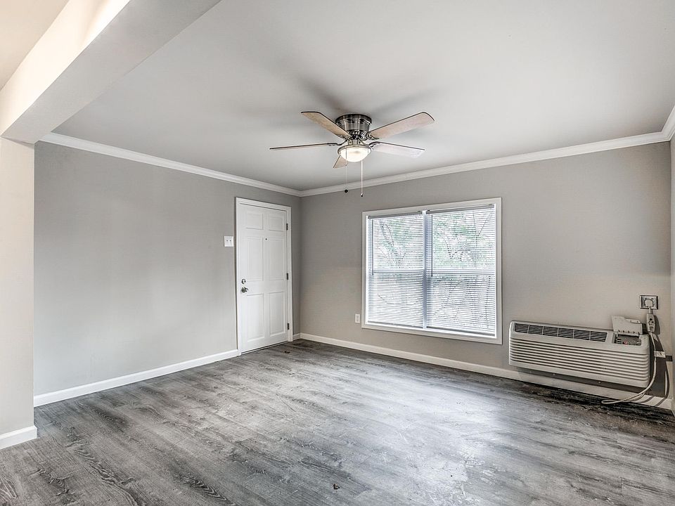 3398 High Ridge Blvd #D, High Ridge, MO 63049 | Zillow