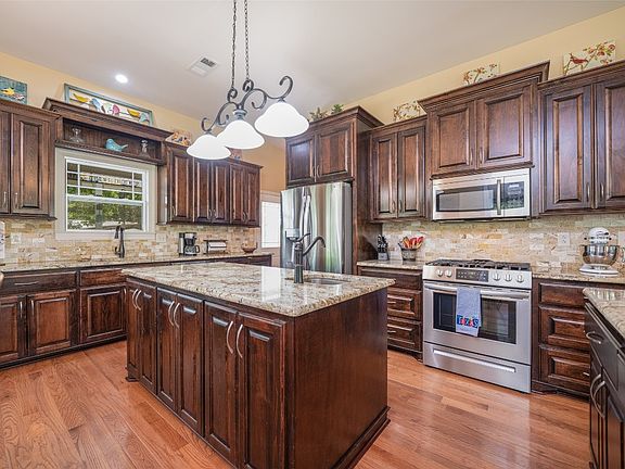 1030 County Road 2215, Daingerfield, TX 75638 | MLS #20593025 | Zillow