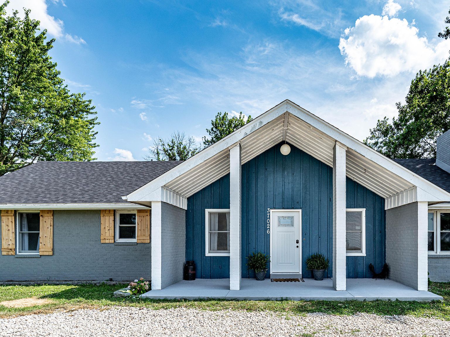 37026 Highway T, California, MO 65018 | Zillow