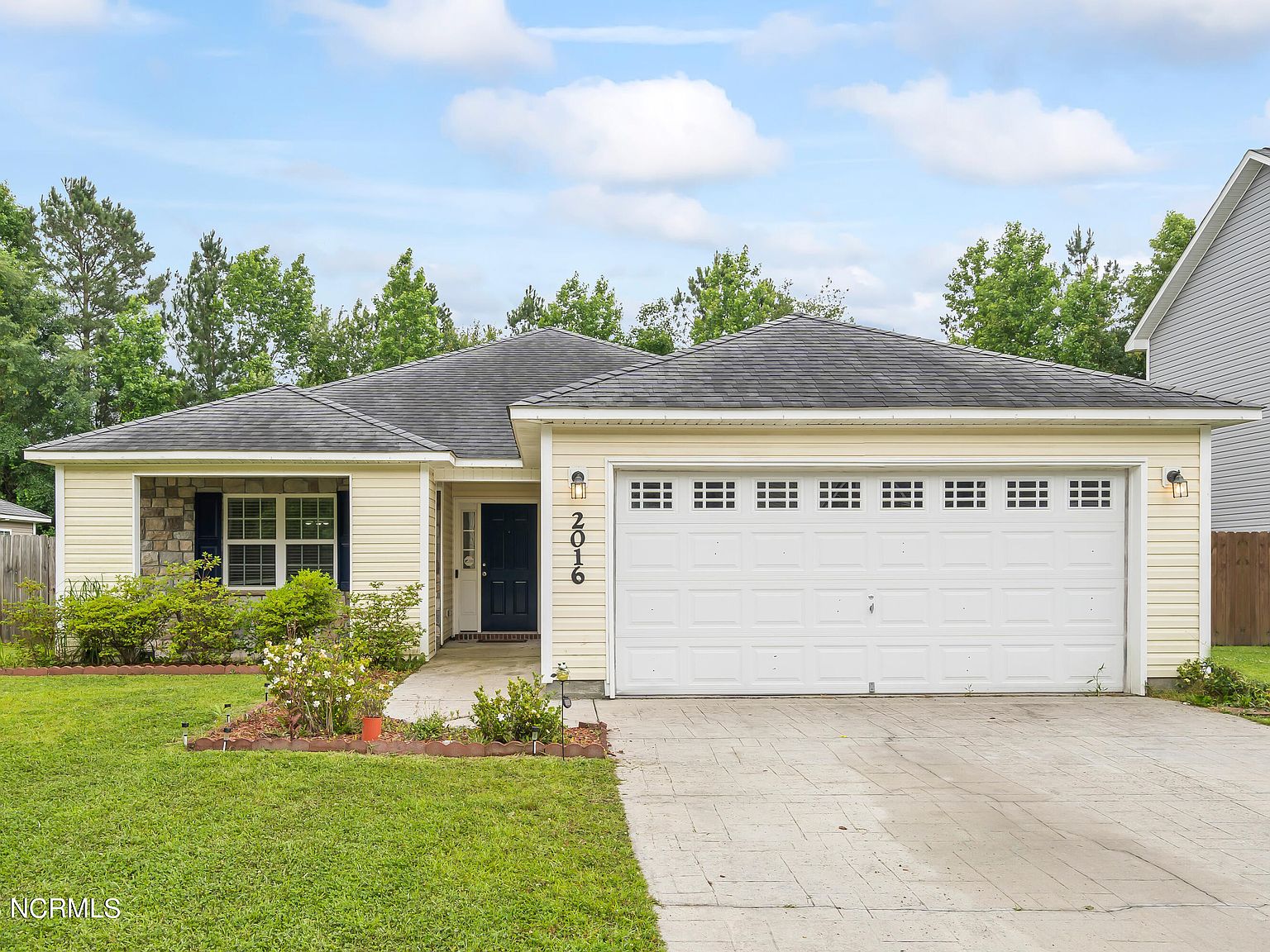 2016 W Wt Whitehead Drive, Jacksonville, NC 28546 | Zillow