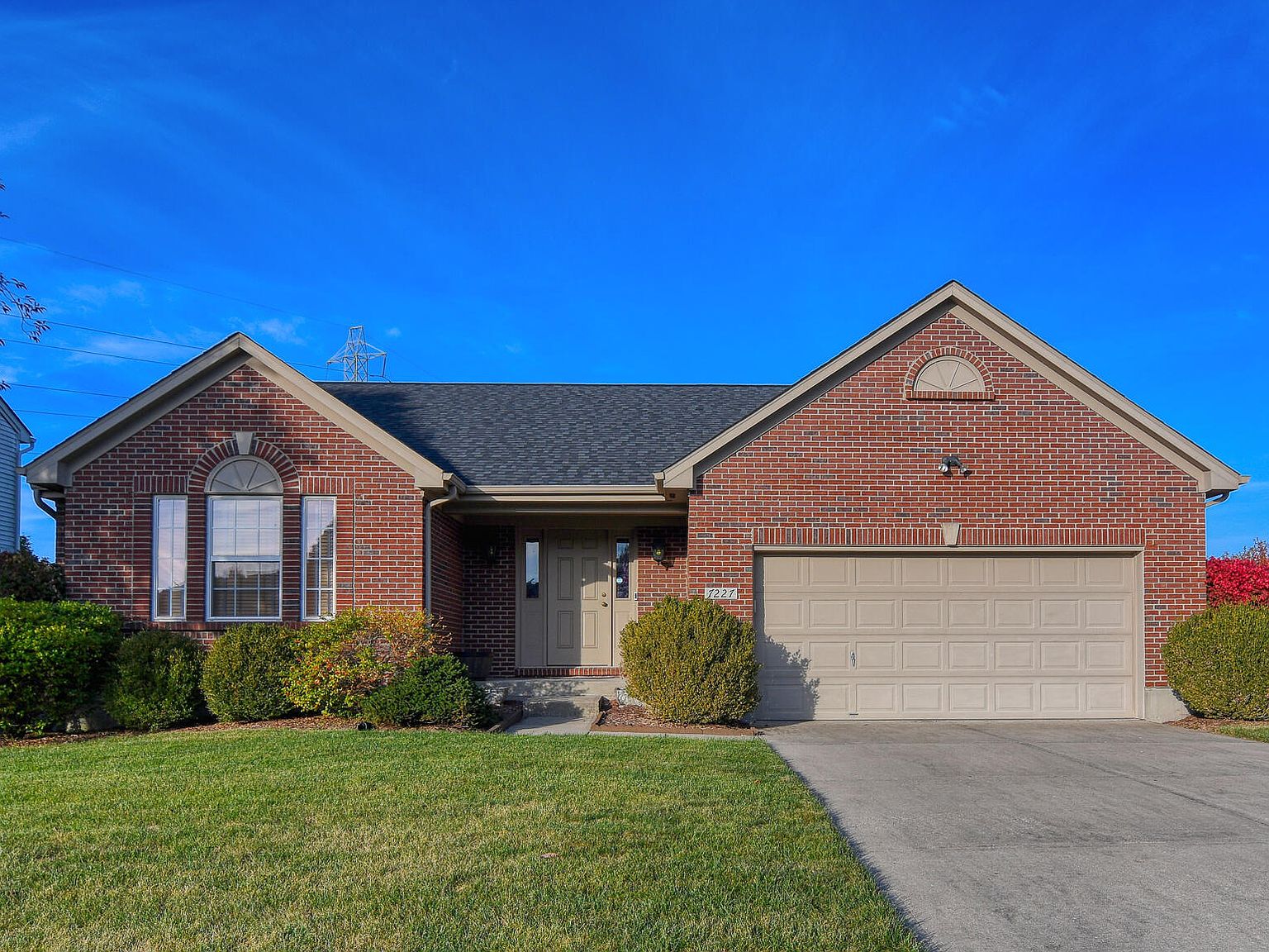 7227 Buffstone Dr, Florence, KY 41042 | Zillow