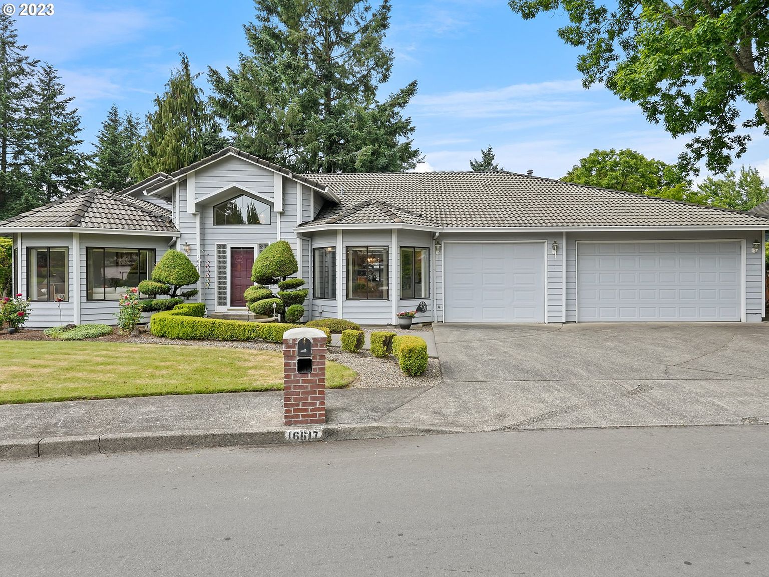 16617 NE San Rafael Dr, Portland, OR 97230 | Zillow