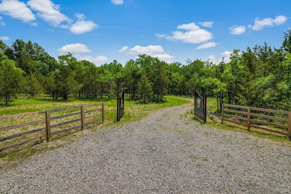 8324 Rocky Hill Rd, Lascassas, TN 37085 | MLS #2518053 | Zillow