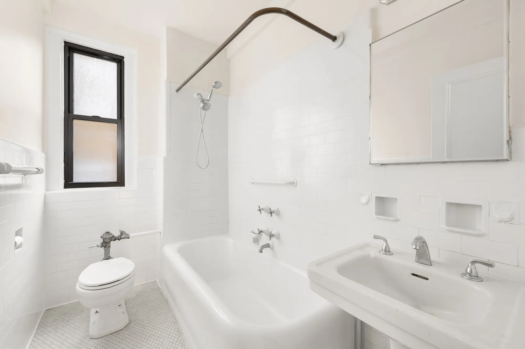 340 Riverside Drive #5D in Upper West Side, Manhattan | StreetEasy