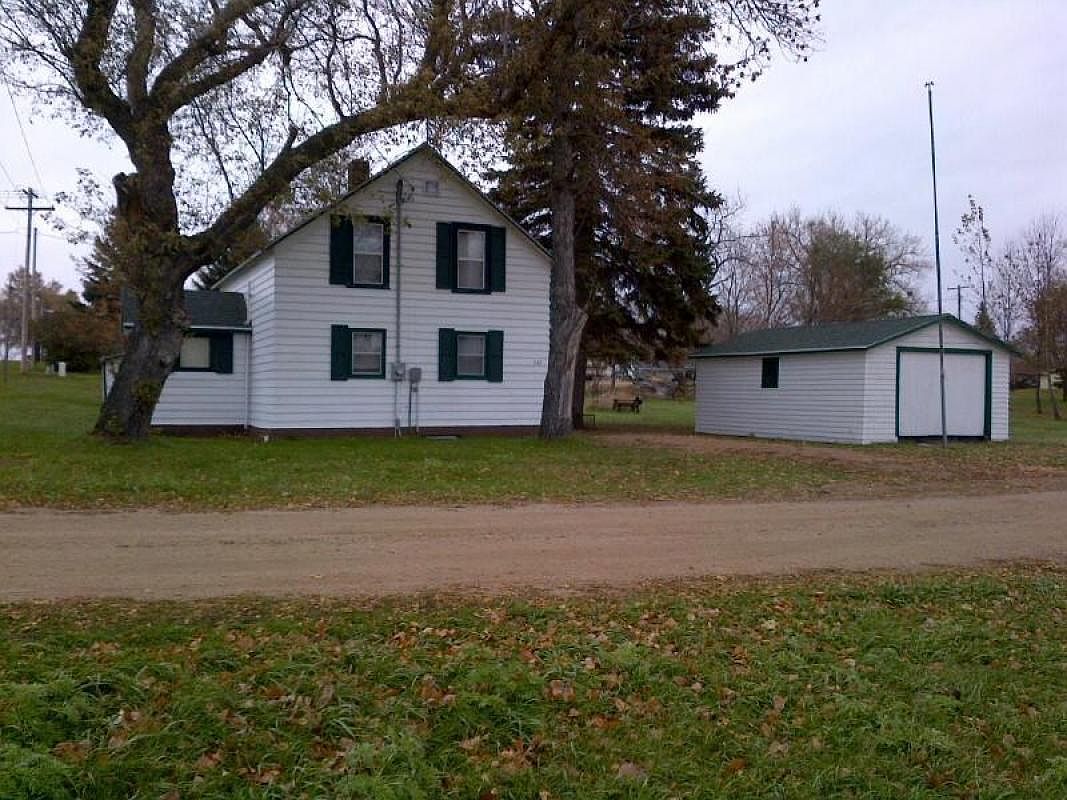 242 Dakota St N, Streeter, ND 58483 | Zillow