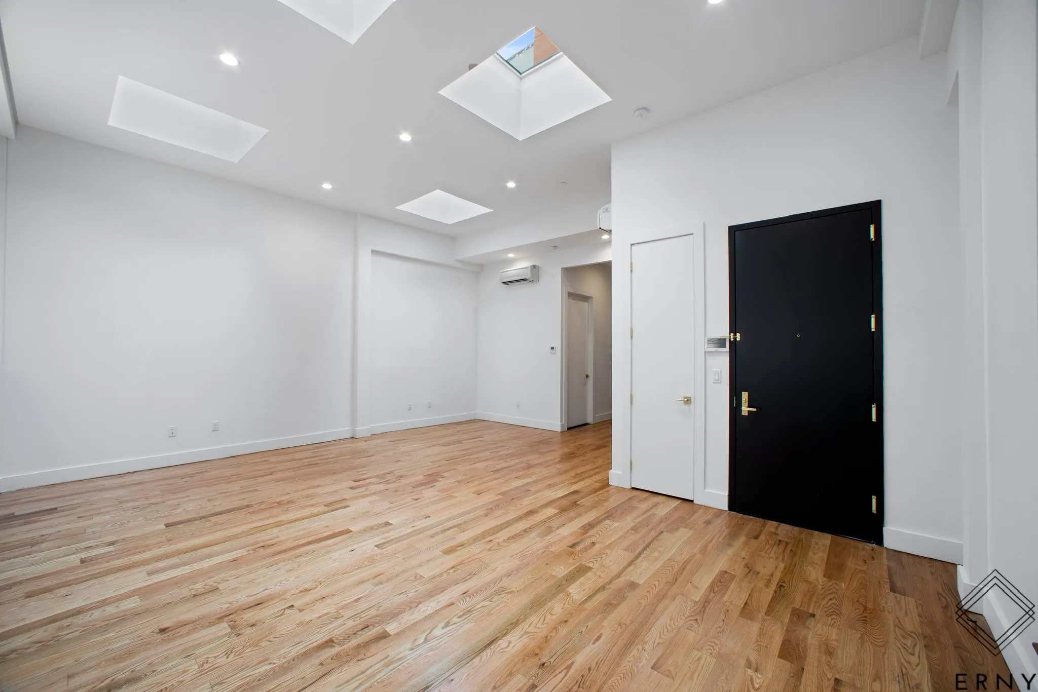97 Varet Street #1F in Williamsburg, Brooklyn | StreetEasy