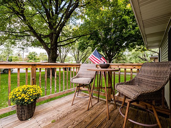 438 Brownway, Benton Harbor, MI 49022 | MLS #22041555 | Zillow