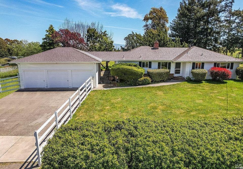 5625 Henning Rd, Sebastopol, CA 95472 | MLS #323028761 | Zillow