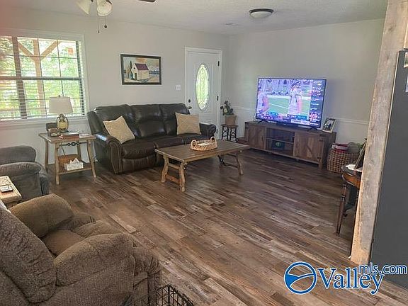 3518 Edmonds Dr, Scottsboro, AL 35769 | MLS #21843253 | Zillow