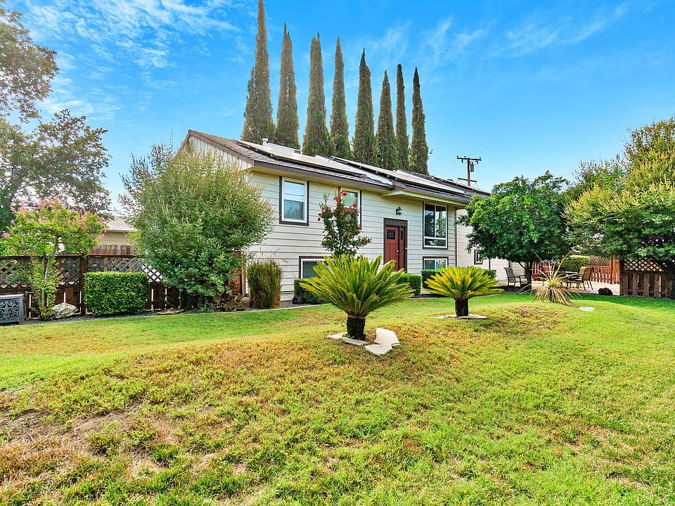 1820 Chinowth Street, Visalia, CA 93277 | MLS #225370 | Zillow