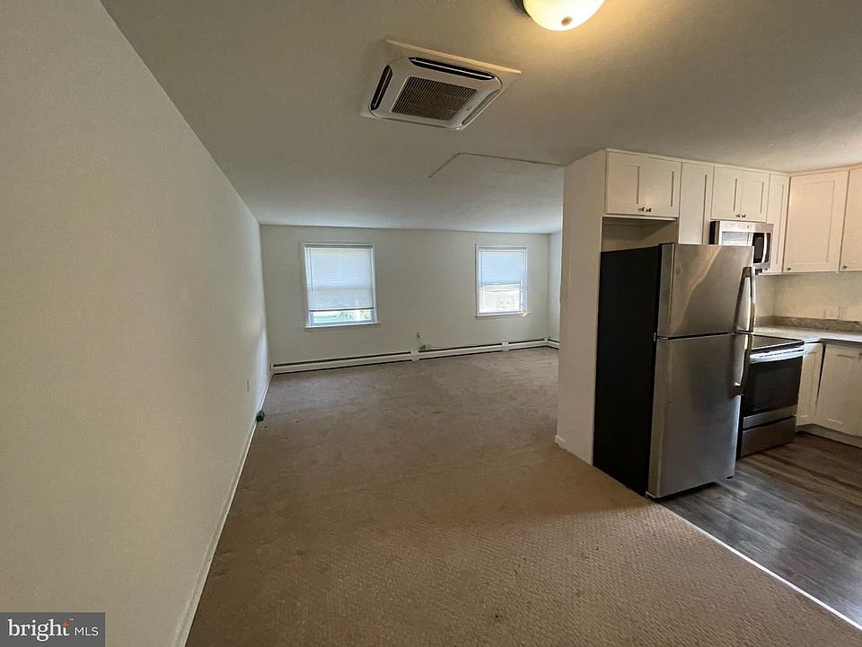 235 Roesch Ave #B, Oreland, PA 19075 | Zillow