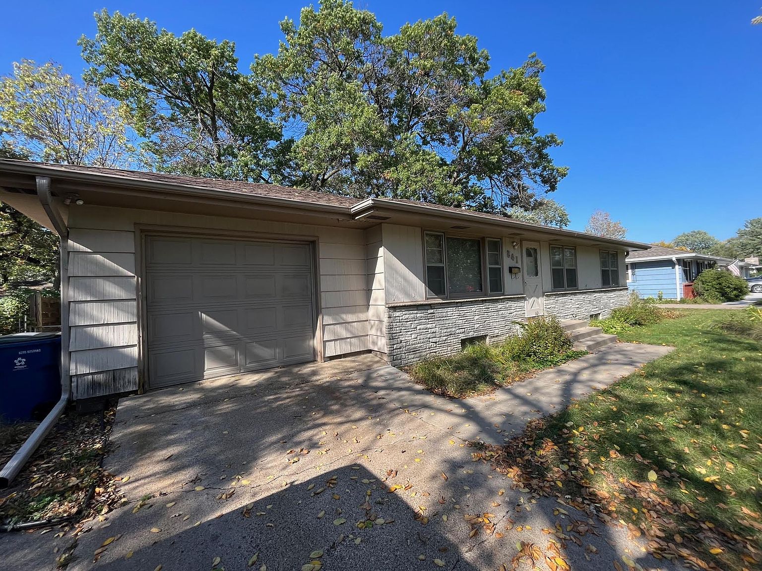 841 W Moore Lake Dr NE, Fridley, MN 55432 | MLS #6528638 | Zillow