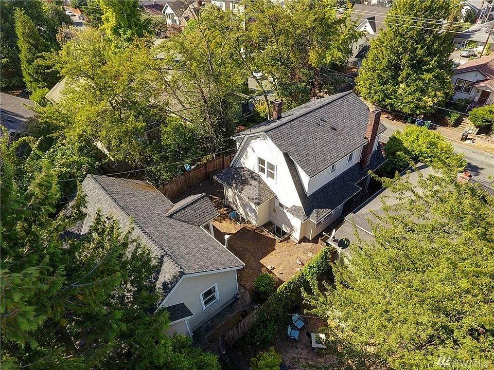 5514B 11th Ave NE, Seattle, WA 98105 | Zillow