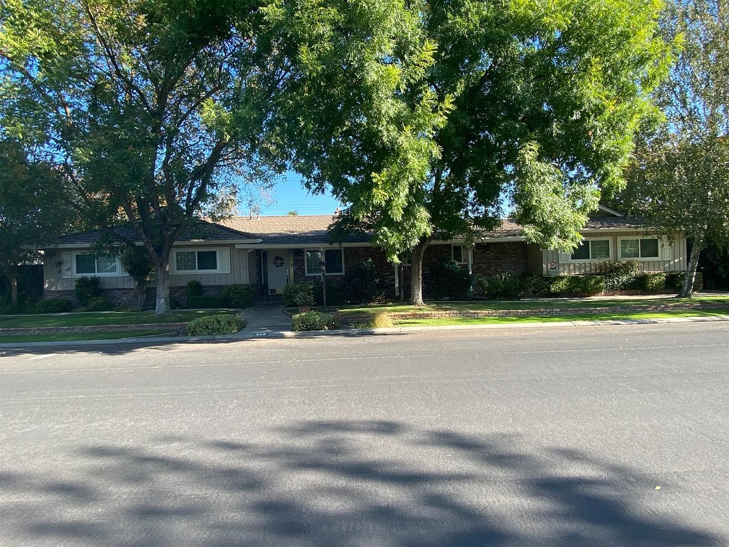 405 Robin Hood Dr, Modesto, CA 95350 | Zillow