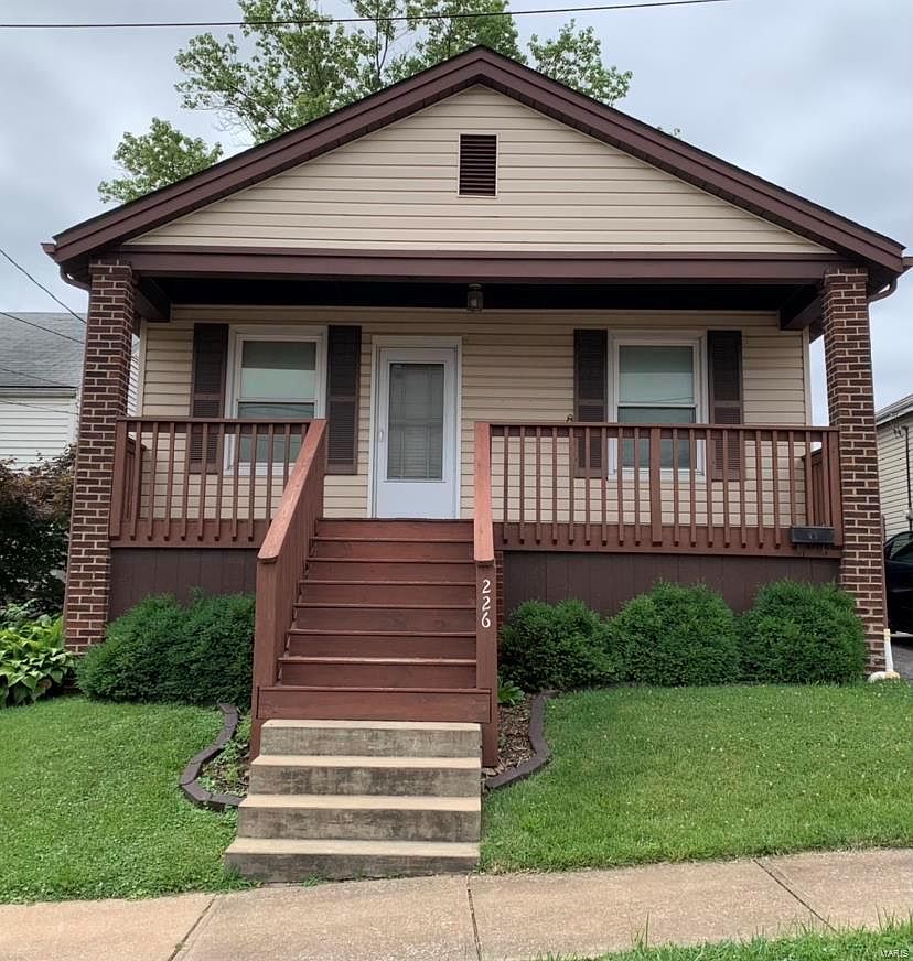226 W Ripa Ave, Saint Louis, MO 63125 | Zillow