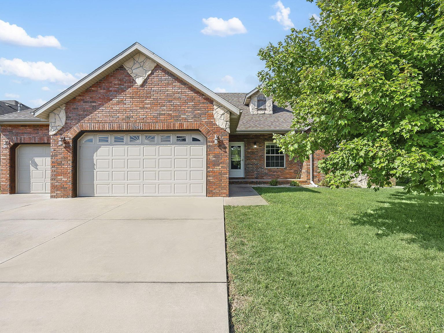 2645 East Keystone Drive, Republic, MO 65738 | MLS #60252519 | Zillow